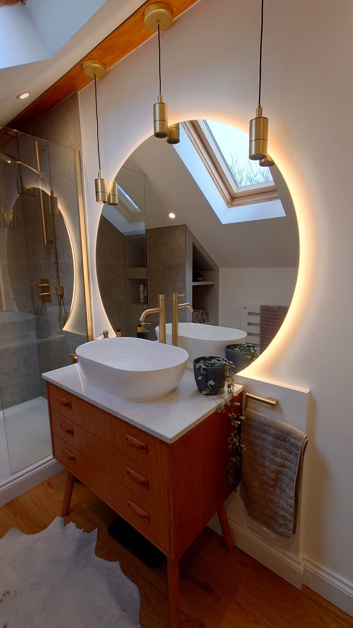 Beespoke Design – Kitchens and Bathrooms